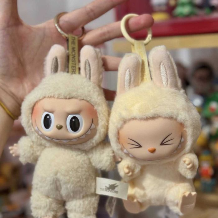 Мягкая игрушка-брелок Labubu: 300 грн. - М'які тварини Київ на Olx