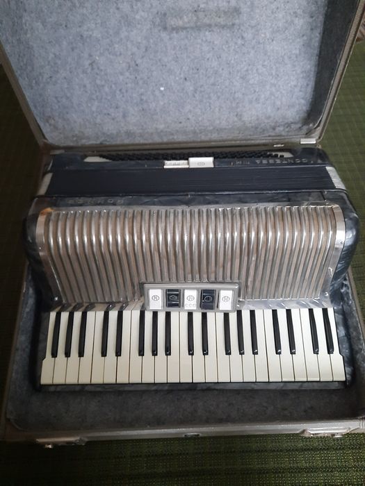 Akordeon hohner contessa lll m Rzeszów • OLX.pl