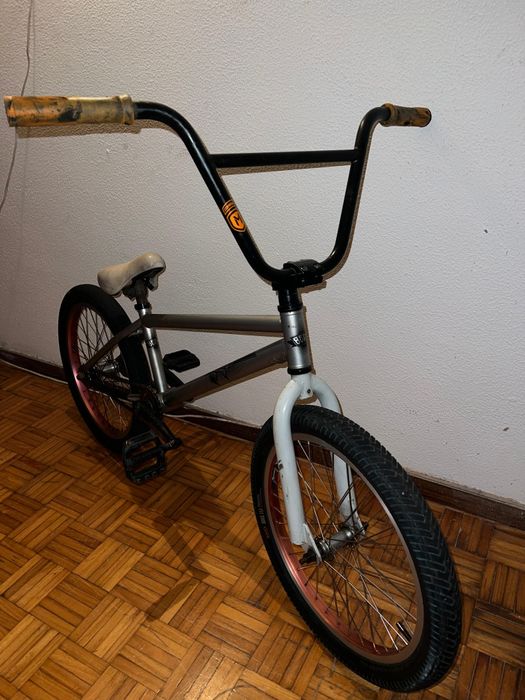 Bmx Berg roda 20 Póvoa De Varzim, Beiriz E Argivai • OLX.pt