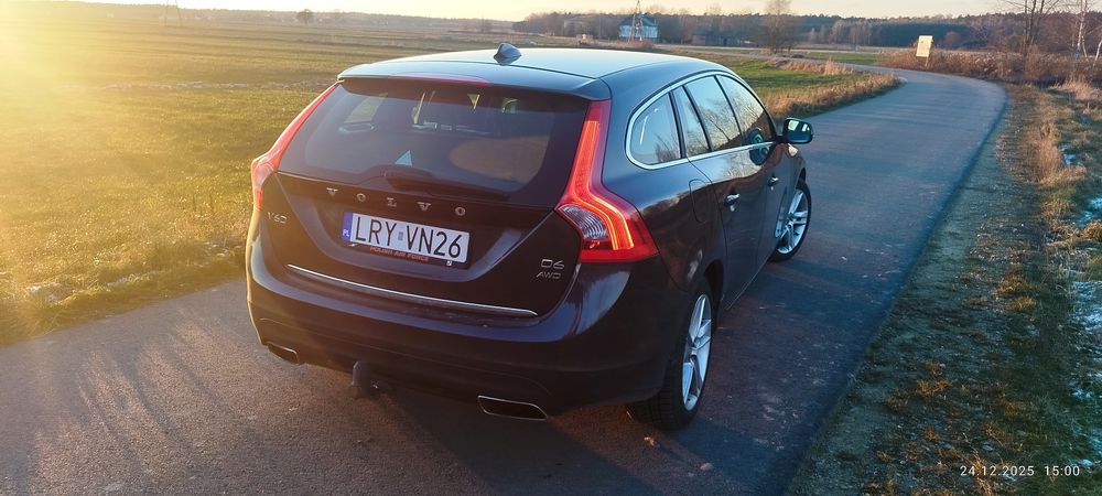 Volvo V60 2.4 d6 AWD plug in hybrid 283 hp Dęblin • OLX.pl