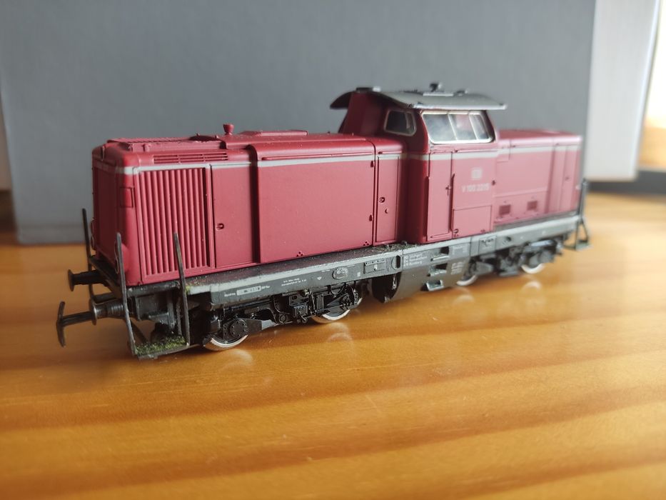 Locomotiva H0 Marklin V100 - DB # 2215 Gulpilhares E Valadares • OLX.pt