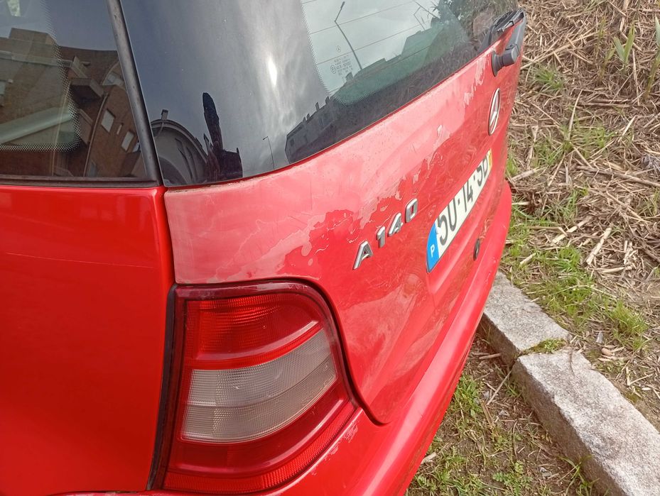 Mercedes A140 a funcionar com inspecção em dia. Gulpilhares E Valadares ...