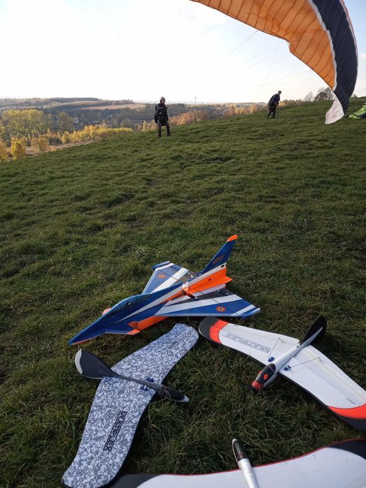 Szybowiec "Alula" RC wersja moto Radzionków • OLX.pl