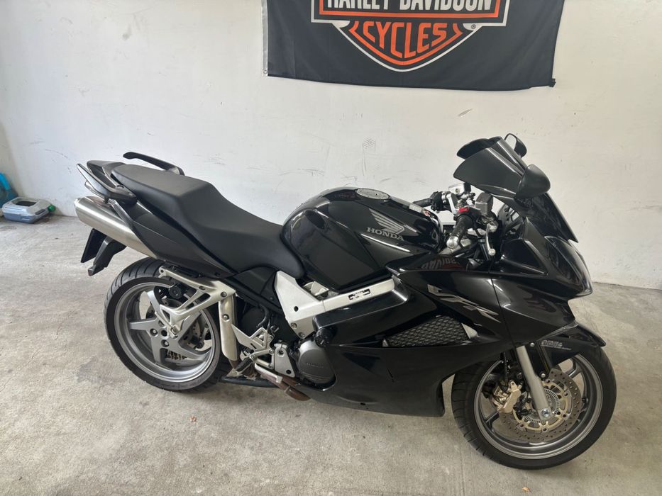 Honda VFR 800 Lift niski przebieg Możliwa zamiana Stargard • OLX.pl