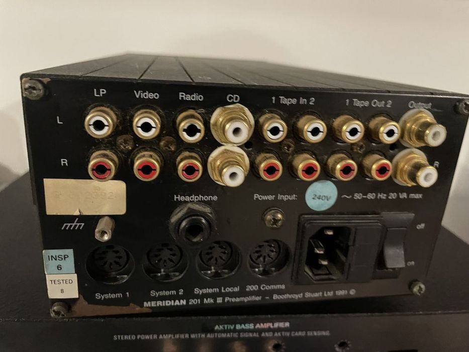 MERIDIAN 201 MKIII Pré Amplificador + Colunas Castle Richmond e Dac ...