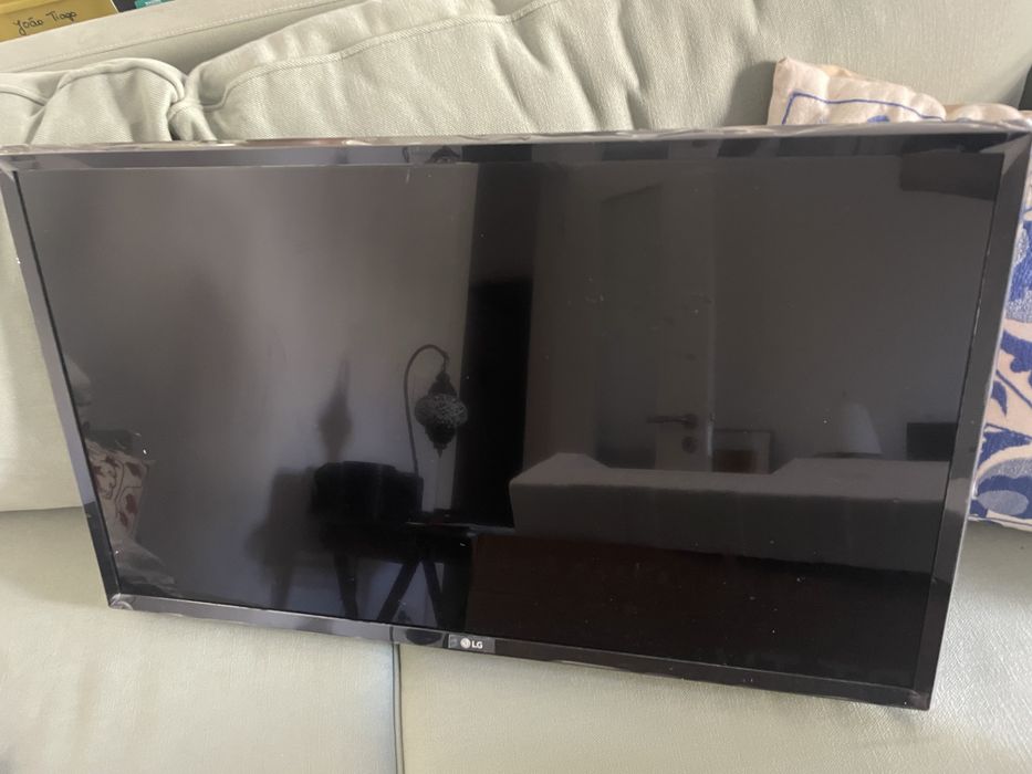 Televisão LG Smart TV 80cm/32 São Domingos de Rana • OLX.pt