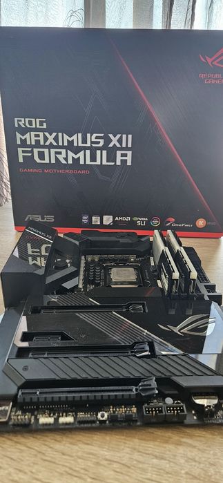Asus Maximus XII Formula + 2x8Gb ddr4 3600Mhz Leiria, Pousos, Barreira ...