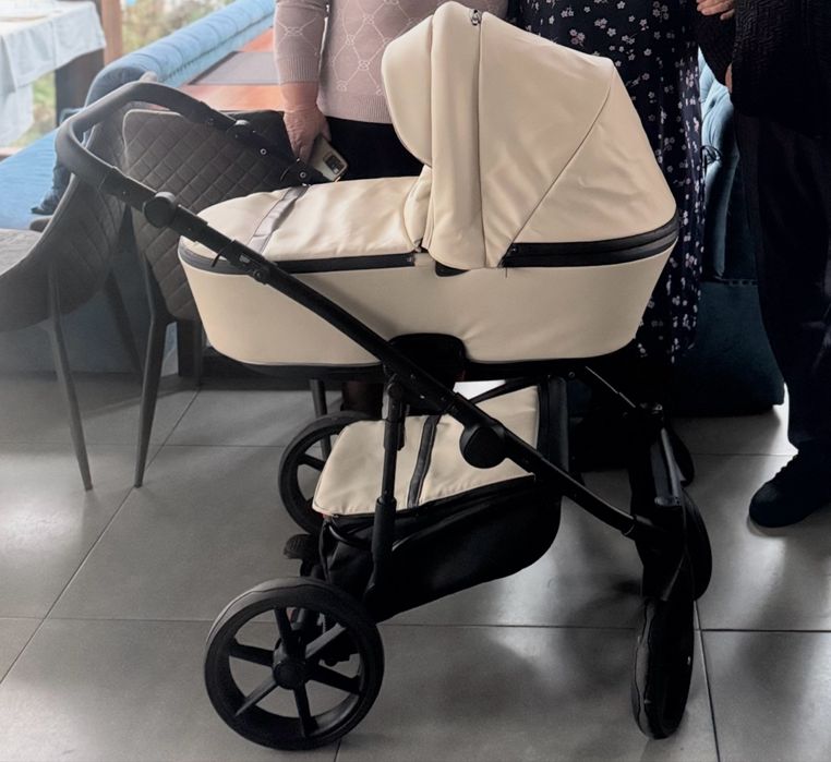 Продам коляску Baby Pram 2в1: 8 000 грн. - Дитячі коляски Миколаїв на Olx