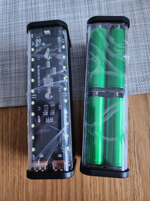 8х21700 Повербанк Power Bank BQ-S87PD быстрая зарядка фонарик 40000mAh ...