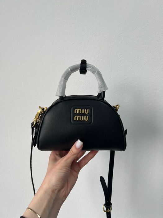 Сумочка в стиле Miu Miu Top Handle Миу Миу премиум 3 650 грн Сумки