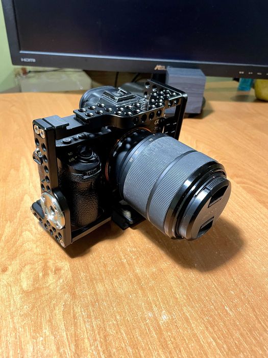 Комплект Sony Alpha A7S II + 28-70mm f/3.5-5.6 + клетка + монитор: 45 500 грн. - Цифрові ...