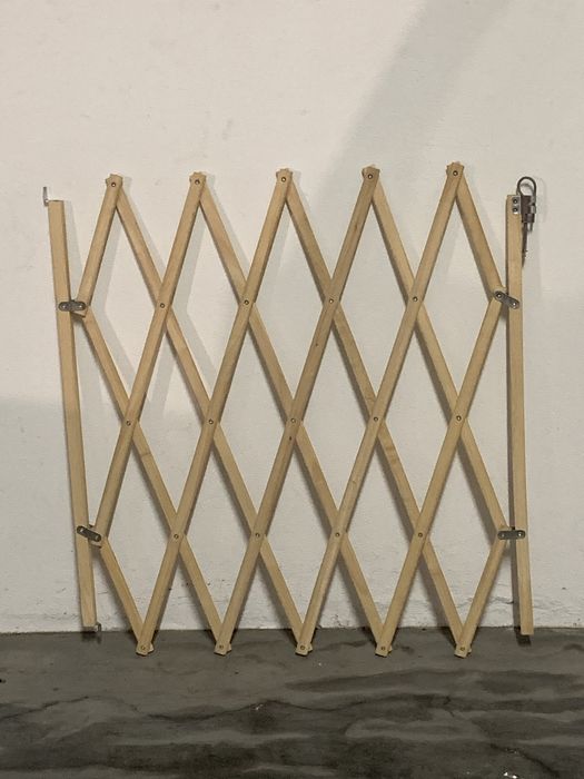 Cancela para proteção escadas ou intersecao animais. Guia • OLX Portugal