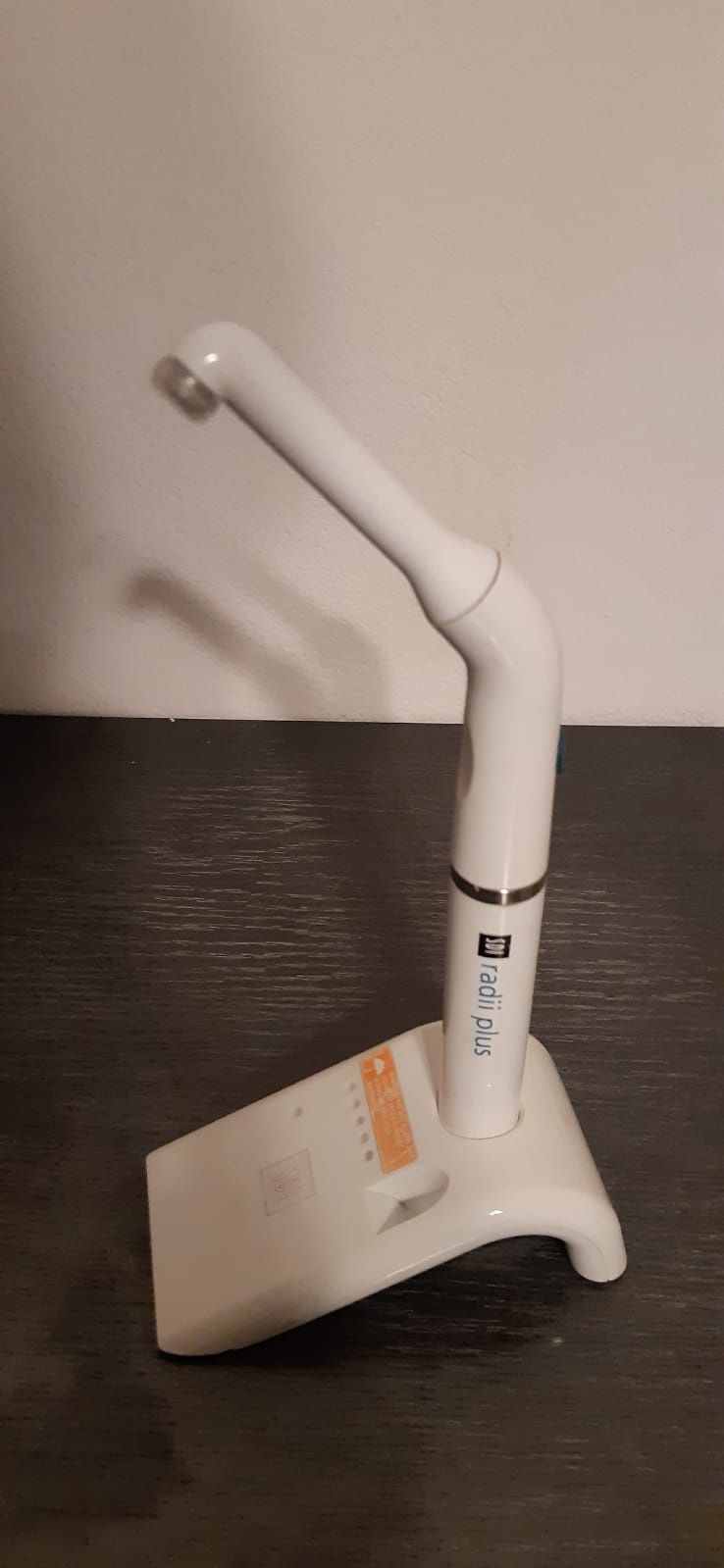 Lampa polimeryzacyjna SDI Radii plus z dostawką wybielającą Kraków ... Lampa polimeryzacyjna SDI Radii plus z dostawką wybielającą Kraków ...