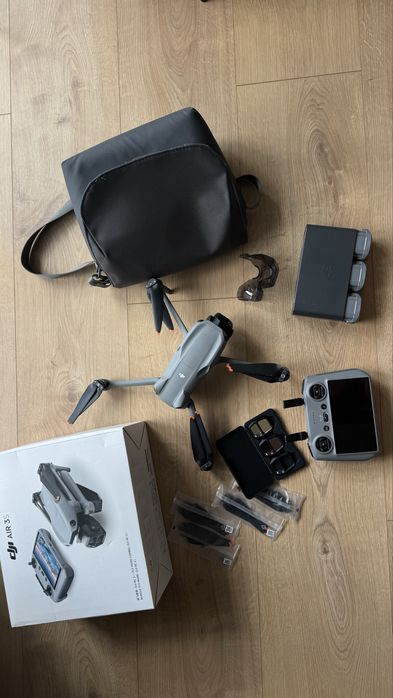 dji air 3s fly more combo - Sprzęt fotograficzny w dobrej cenie