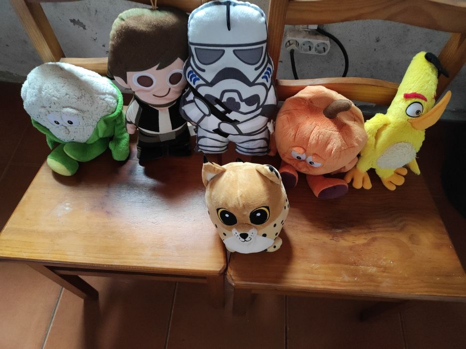 Bonecos muito fixes e muito lindos Ourentã • OLX Portugal