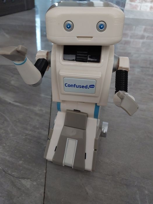 Unikatowy robot confused.com mówi,rusza sie Poznań Łazarz • OLX.pl