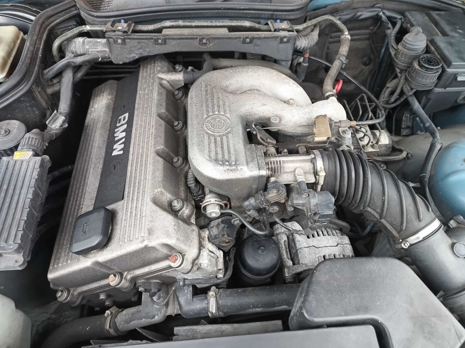 Silnik Bmw M44 1.9 1.8 is mozliwość odpalenia Dęby Wolskie • OLX.pl