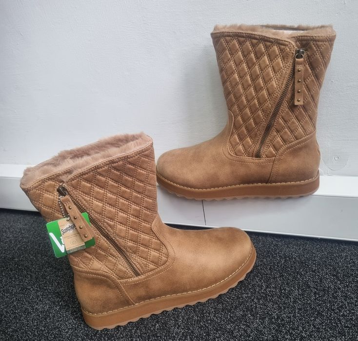 Skechers roz. 39 lub 40 botki sztyblety trzewiki trapery kozaczki śni ...