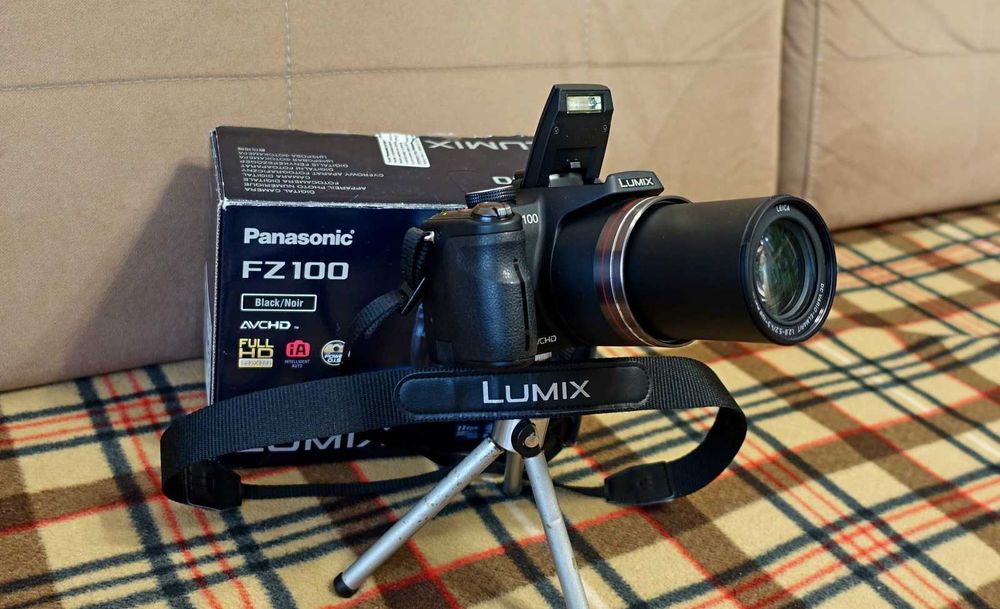 Aparat fotograficzny Panasonic LUMIX FZ100 stan sklepowy. Toruń • OLX.pl