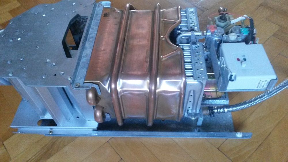 PERFEKT JunkerS Газова колонка без батарейок на гідрогенератор Юнкерс ...