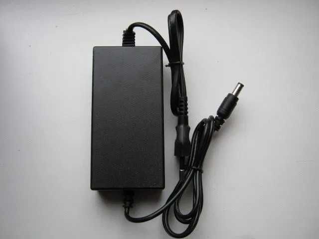 Блок питания 12 вольт 5 Ампер AC220v to DC 12v блок питания 12V 5A: 240 ...