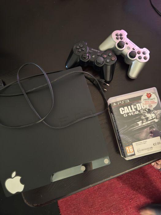 PS3 + comandos + jogos Encosta do Sol • OLX.pt