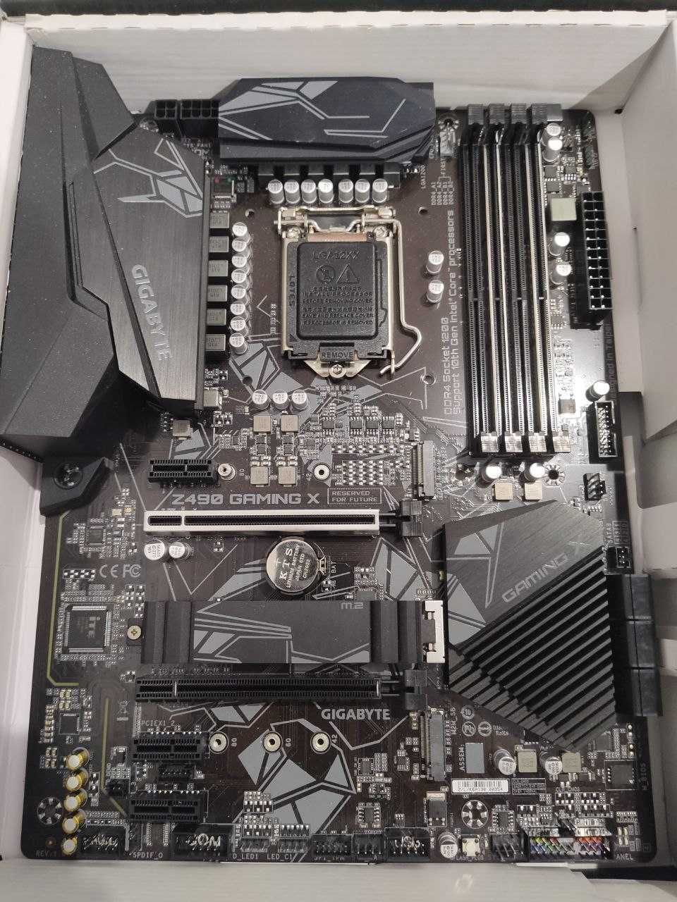 Материнская плата Gigabyte Z490 GAMING X сокет LGA 1200, чипсет Z490: 4 ...