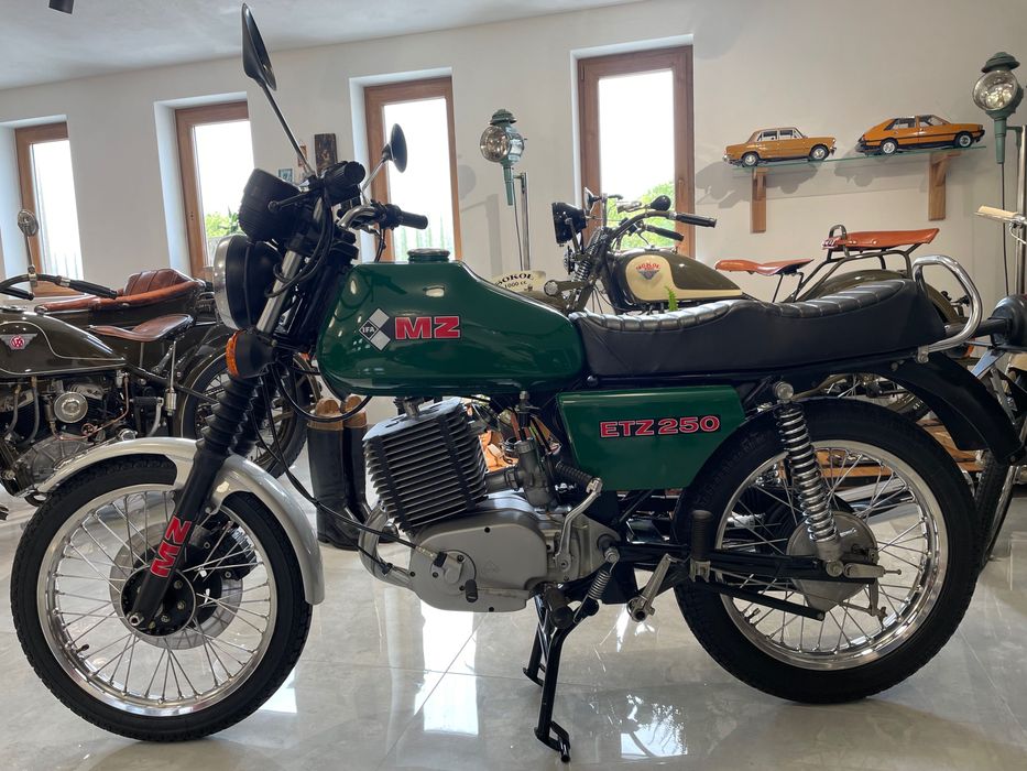 MZ ETZ 250 fabrycznie nowa Jarocin • OLX.pl