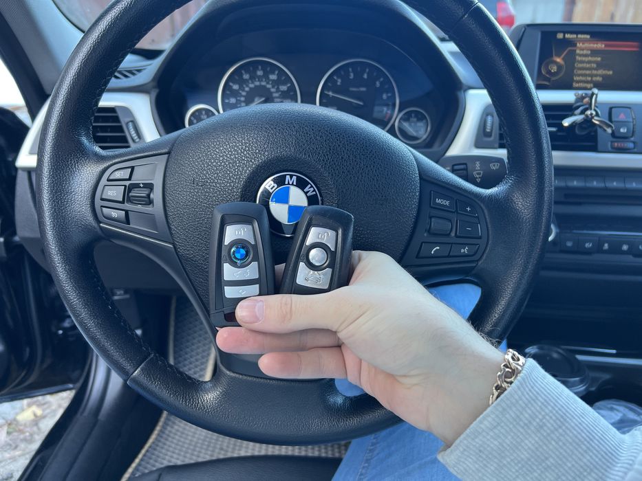 Прошивка прив'язка програмування смарт ключа чіпа іммо BMW Mini БМВ ...