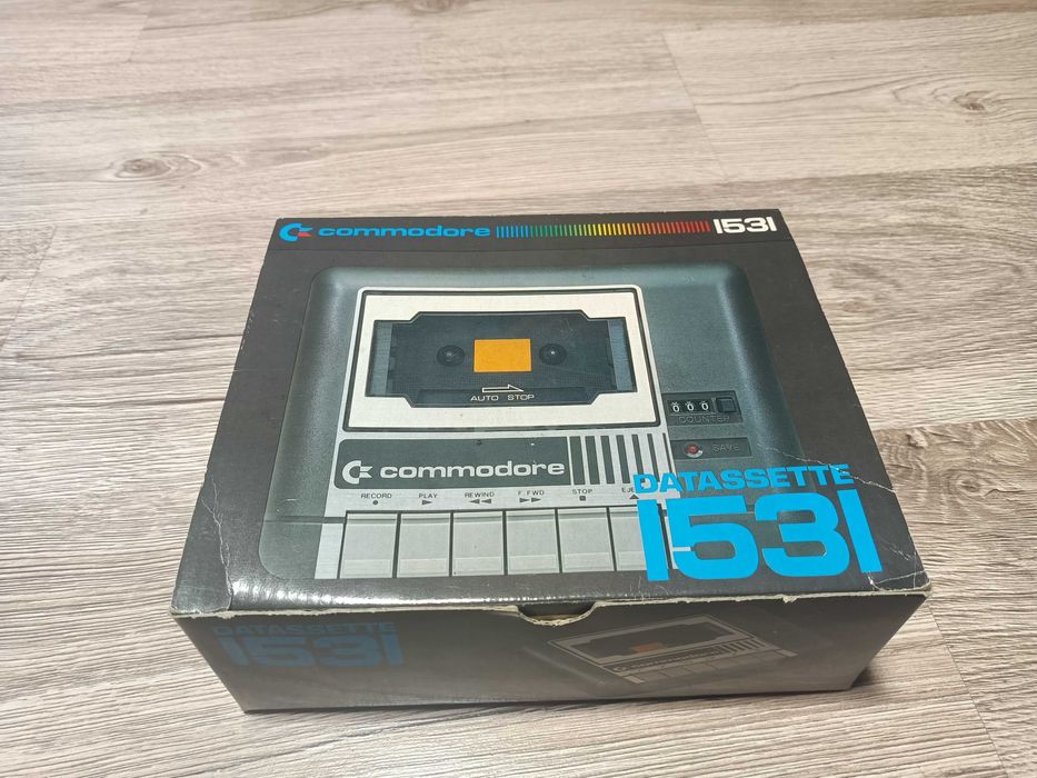 Pudełko karton box magnetofon 1531 Commodore 16 C64 Retro pc Lipie • OLX.pl