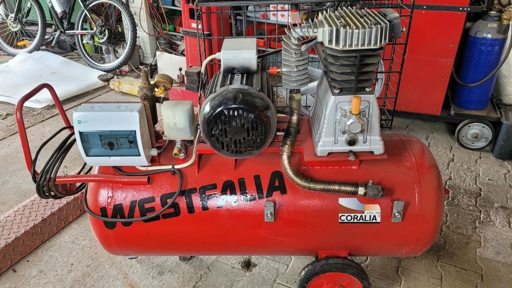 Kompresor sprezarka 180l 3-fazowa Tarnobrzeg • OLX.pl