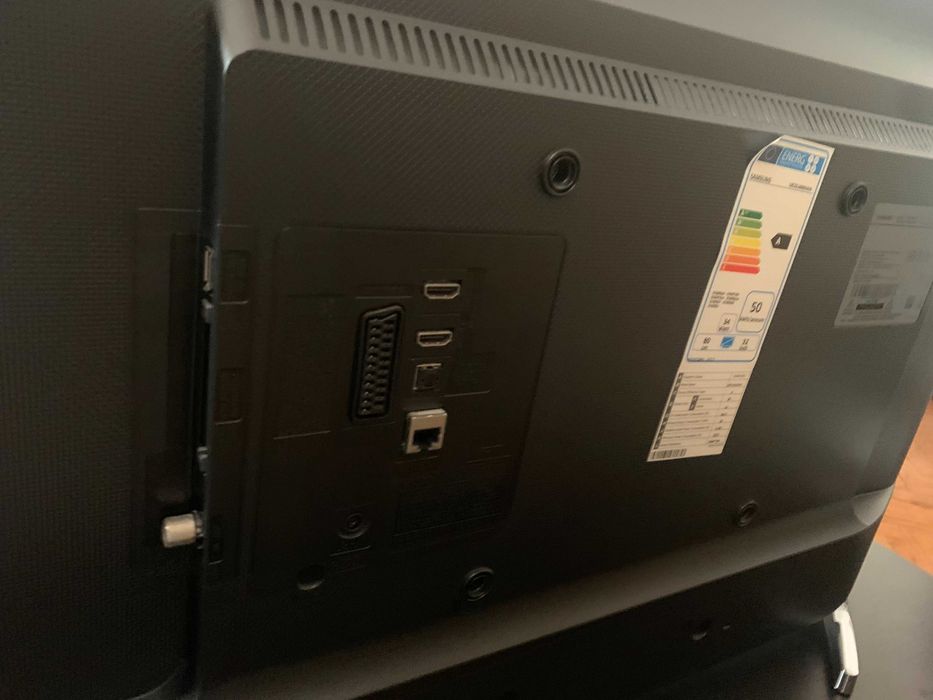 Samsung 32" HD Smart TV Arroios • OLX.pt