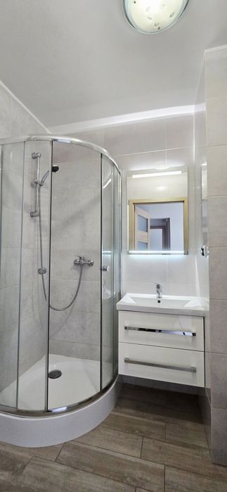 Wynajmę piekne mieszkanie 2 pokoje 38m2 ul Fredry Włocławek • OLX.pl