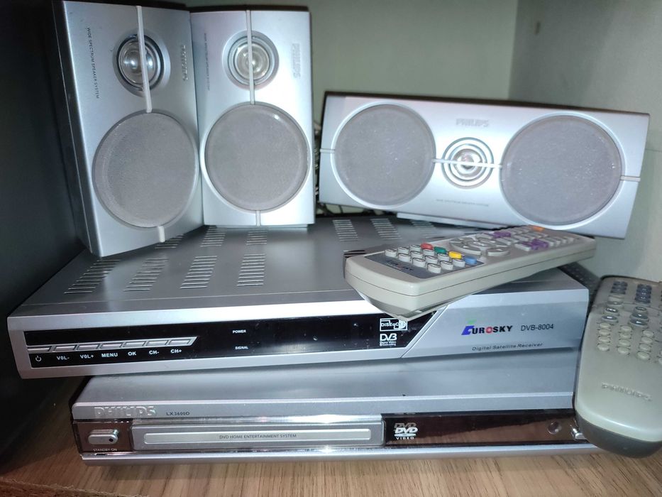 Домашний кинотеатр PHILIPS LX3600D: 2 000 грн. - Акустичні системи ...