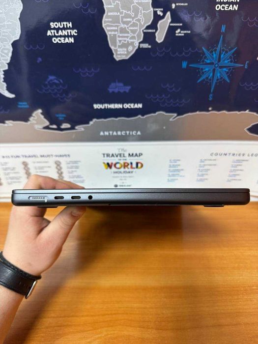 Apple MacBook Pro 14" M3Pro 18Gb 512Gb Space Black MRX33 2023 17циклів ...