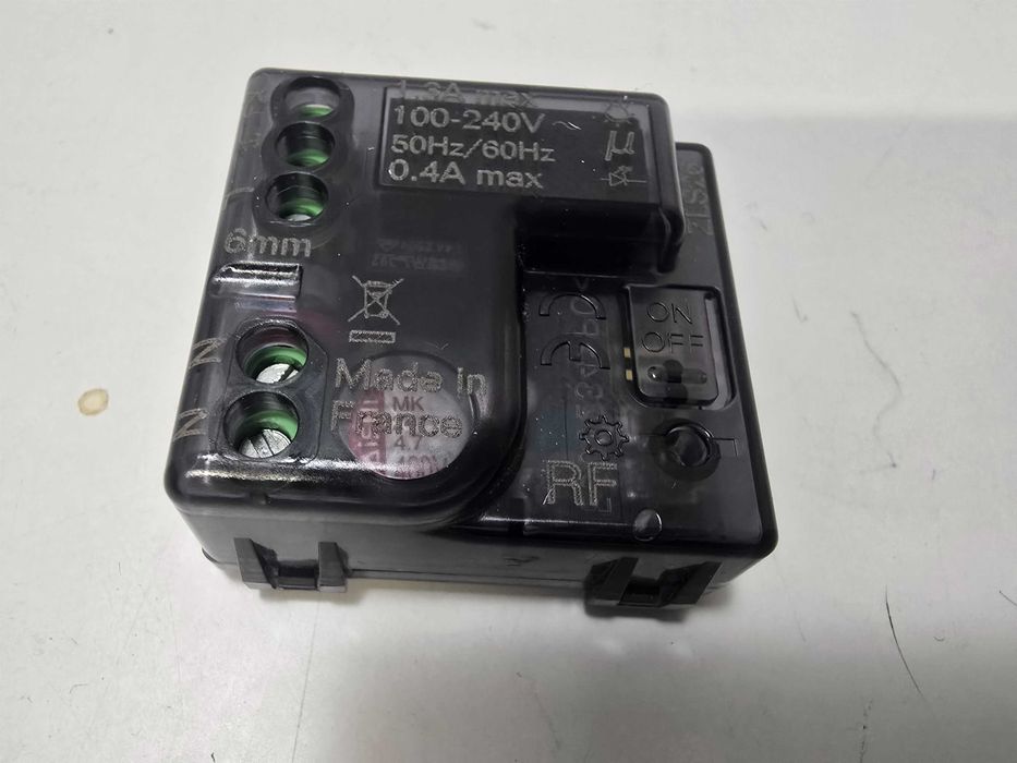 Living Now with Netatmo Mikromoduł oświetlenia connected Legrand 3584C ...