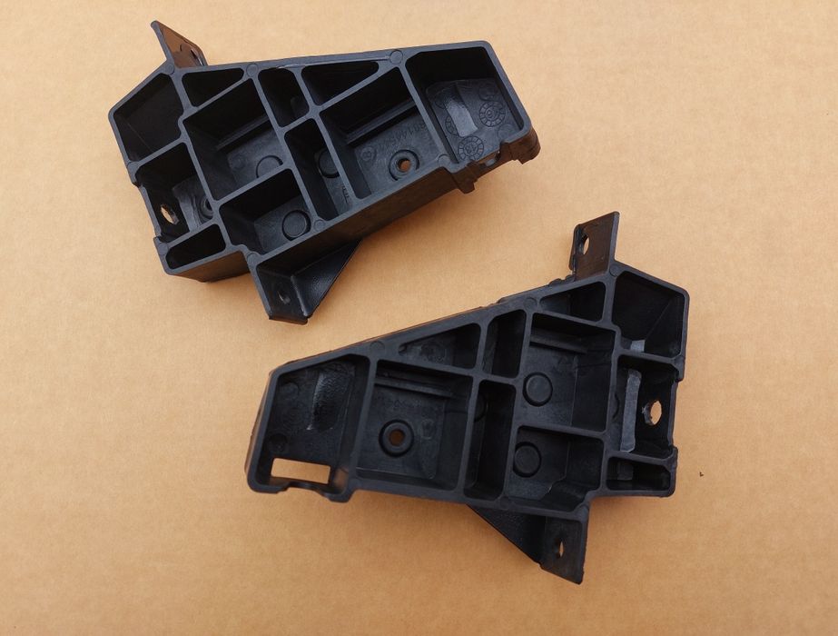 Jeep Cherokee KL Кронштейн Крепления Направляющая Бампера Окуляр: 270 ...