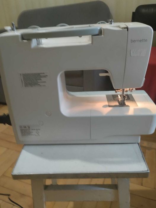 Швейная машина Bernette 80 e. Требует ремонта и настройки: 600 грн ...