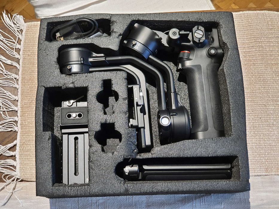 DJI Ronin SC2 super gimbal - stabilizator ręczny do kamery lub aparatu ...