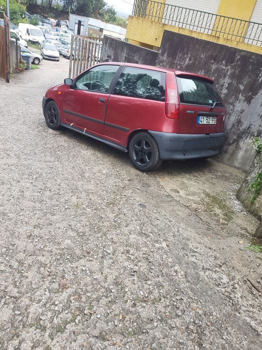 Fiat punto 1.7td Ermesinde • OLX.pt