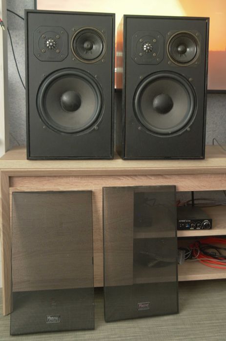 Акустическая система Magnat Monitor B, 3-х полосная (120Вт/8кг): 4 900 ...