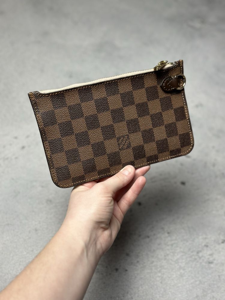 Louis vuitton checkered purse store