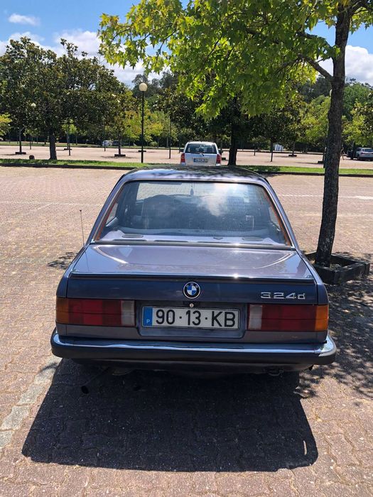 BMW E30 324d 1985 Santa Maria Da Feira, Travanca, Sanfins E Espargo • OLX.pt