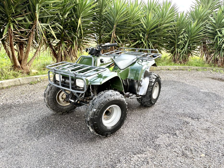Kawasaki klf 220 Massamá E Monte Abraão • OLX.pt