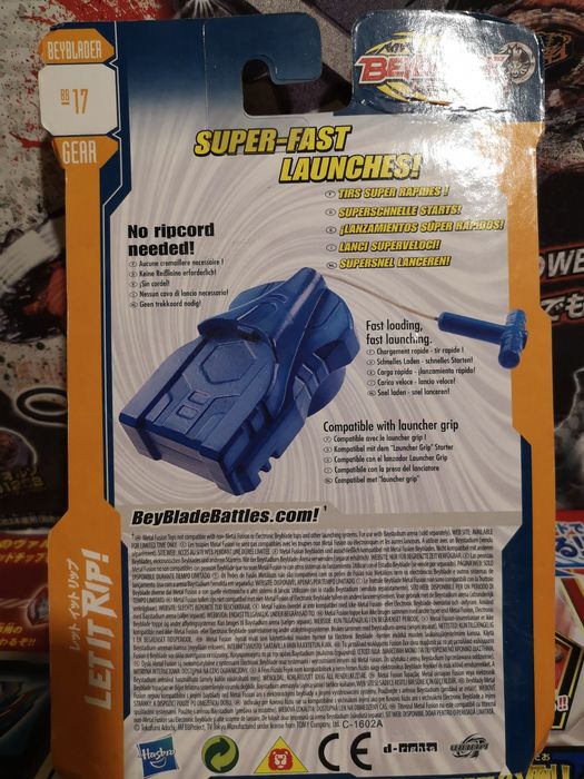 Beyblade metal fusion String Launcher Hasbro Masters Fury bayblade ...