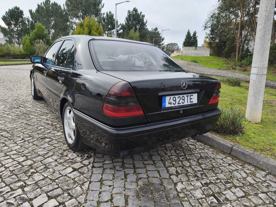 Mercedes-Benz C220 Sport - 2002 | 2.2 Diesel Leiria, Pousos, Barreira E ...