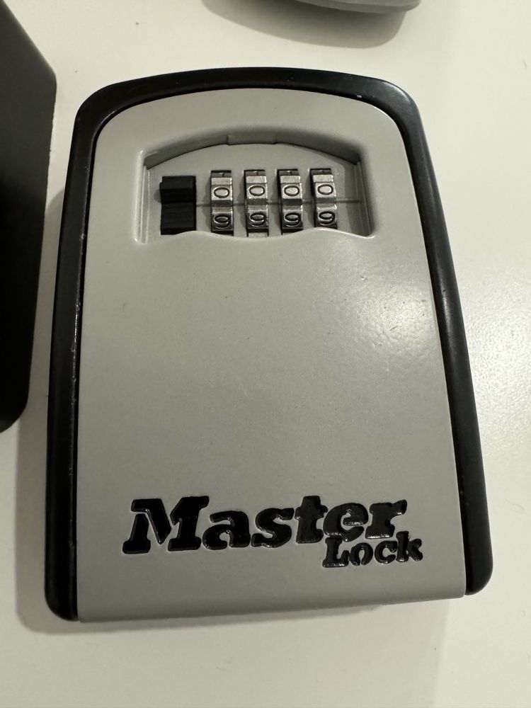 Cofre Master Lock Cedofeita, Santo Ildefonso, Sé, Miragaia, São Nicolau ... Cofre Master Lock Cedofeita, Santo Ildefonso, Sé, Miragaia, São Nicolau ...