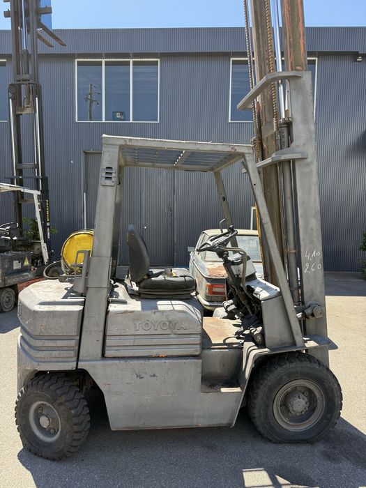 Empilhador toyota gas de 2000 kgrs Antas E Abade De Vermoim • OLX.pt