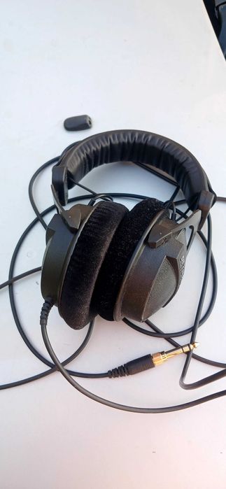 Beyerdynamic DT 770 pro 80ohm (black lim edition) як нови: 2 400 грн ...