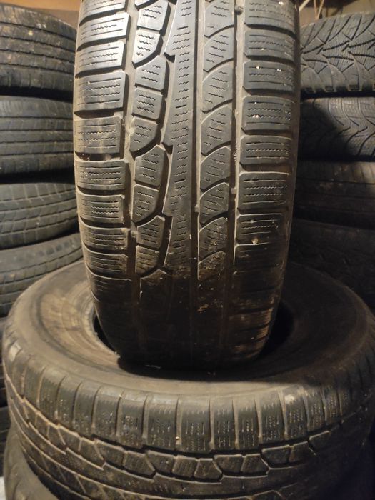 Резина Nokian. 265/65/17. Зима. 4шт.: 1 750 грн. - Автошини Київ на Olx